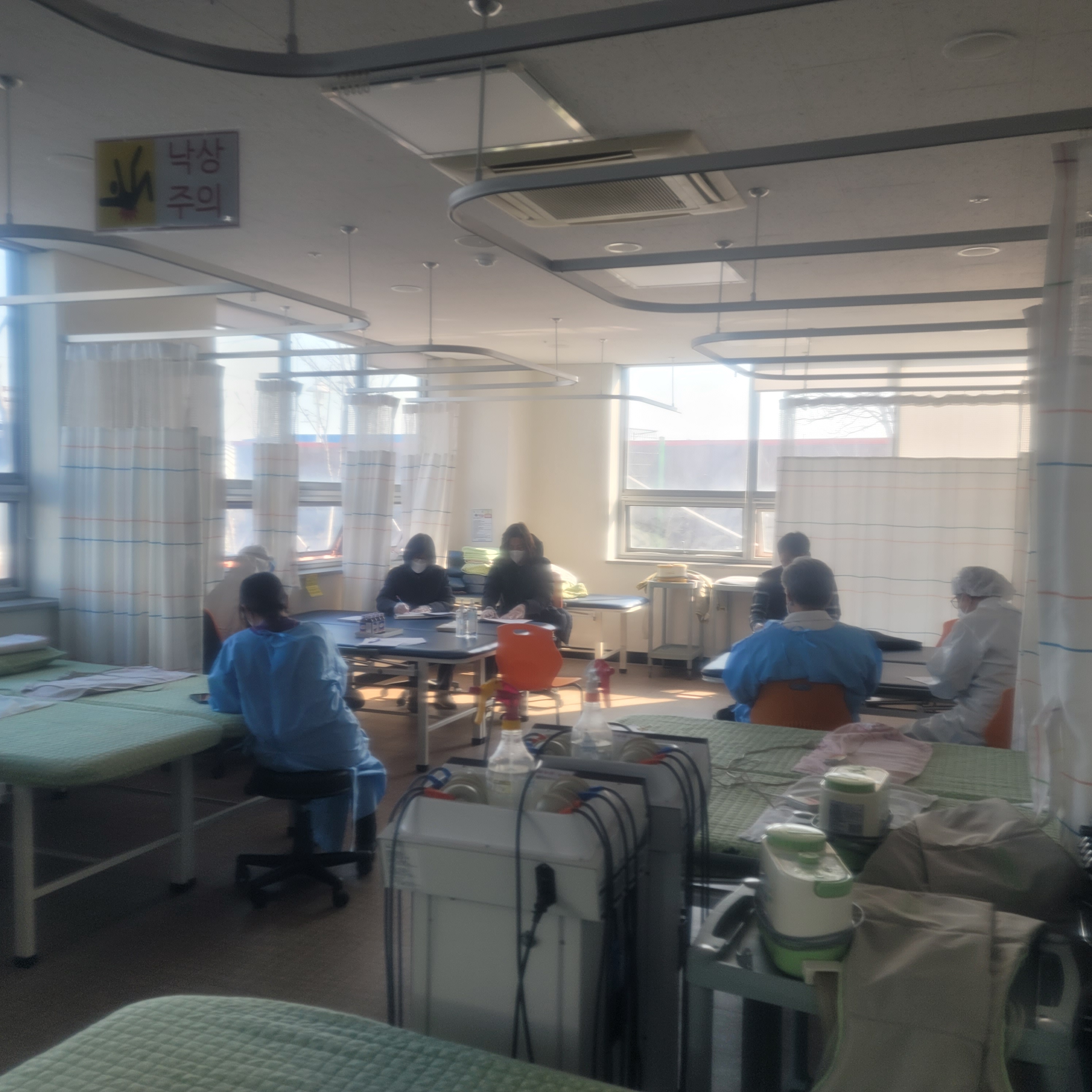 활동사진 - [코로나19 발생기관] 역학조사지원 | 감염병관리지원단